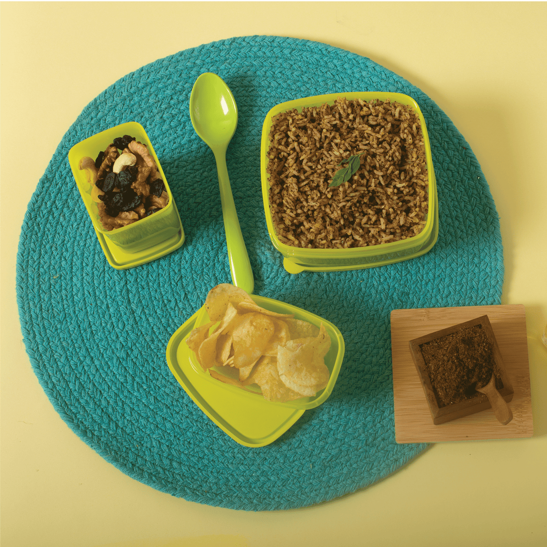 Instant Karuveppilai Podi 100GM – Priyum Products (www.priyum.com)